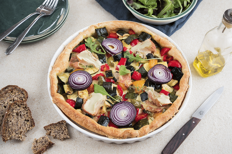 Light pastry tart with crisp vegetables and Epoisses cheese - Germain